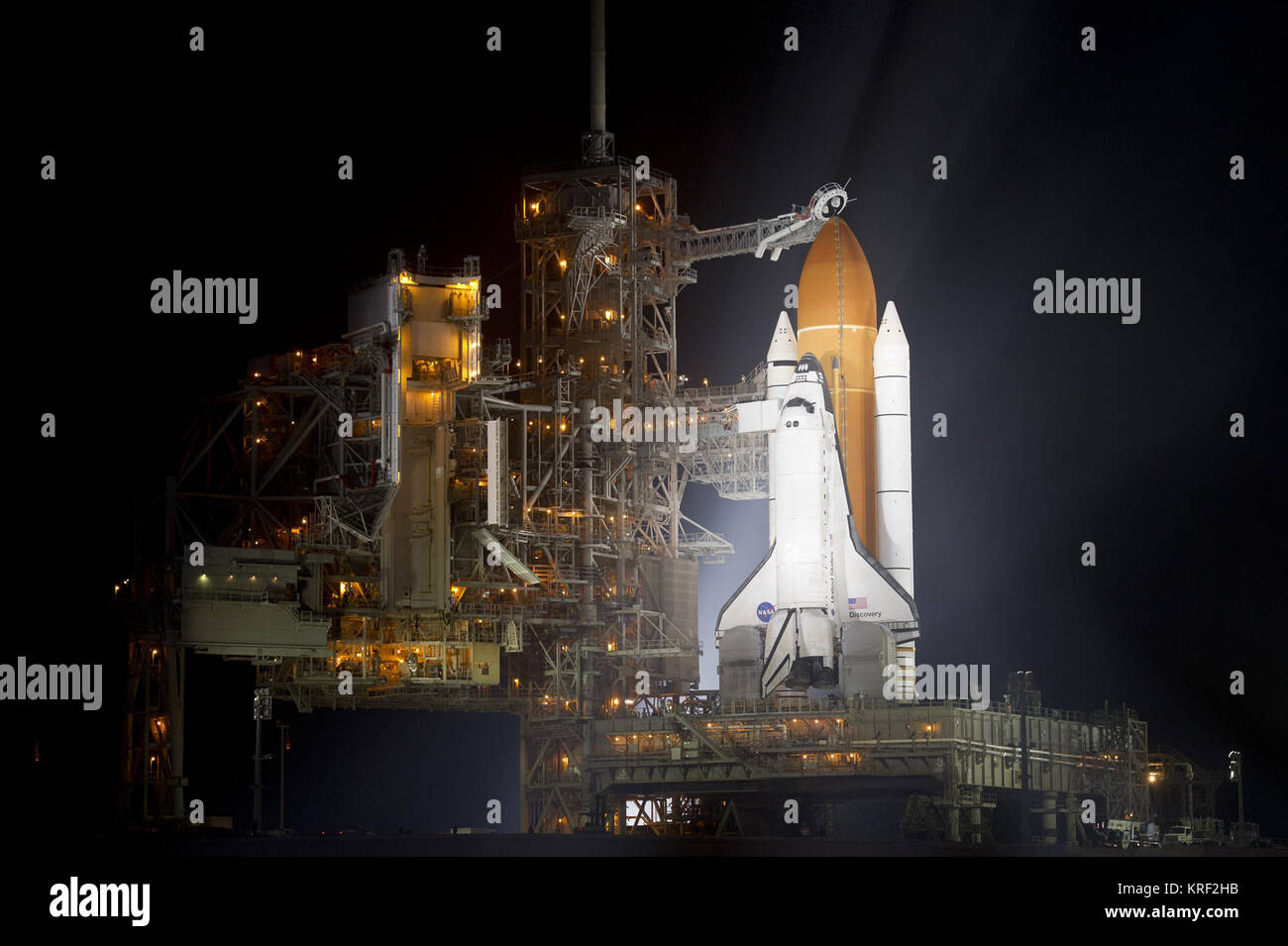 STS 133 Discovery KSC After RSS Roll Back Stock Photo - Alamy