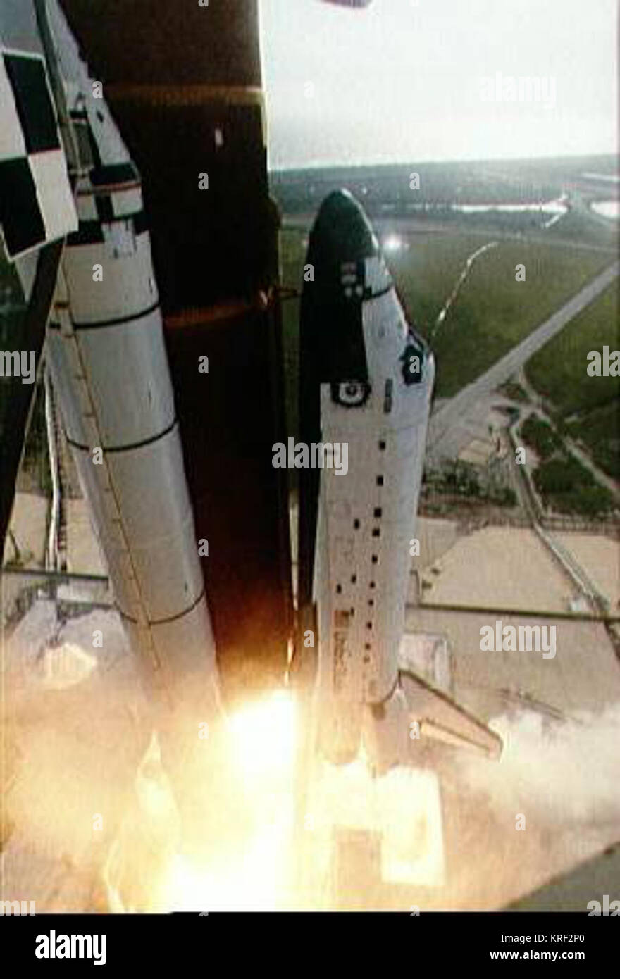 STS45 Atlantis Launch Stock Photo - Alamy