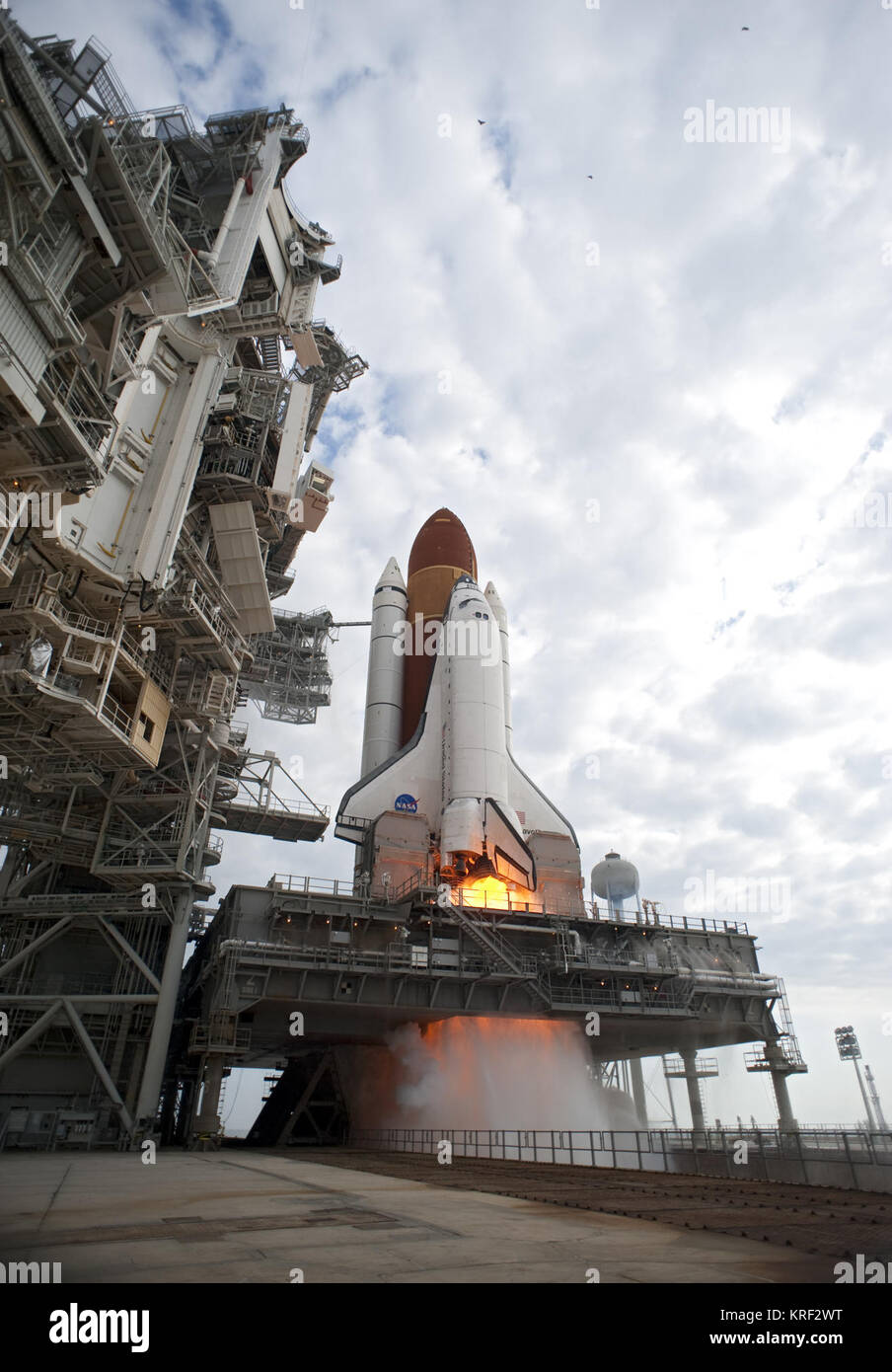 Sts 54 hi-res stock photography and images - Alamy