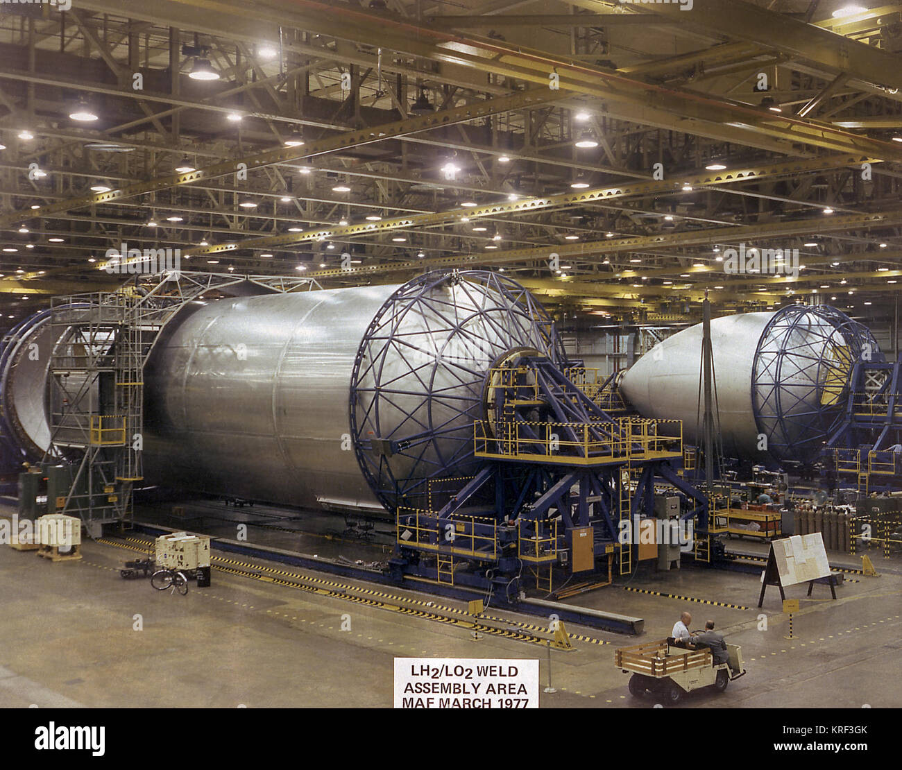 Space shuttle external tank hi-res stock photography and images - Alamy