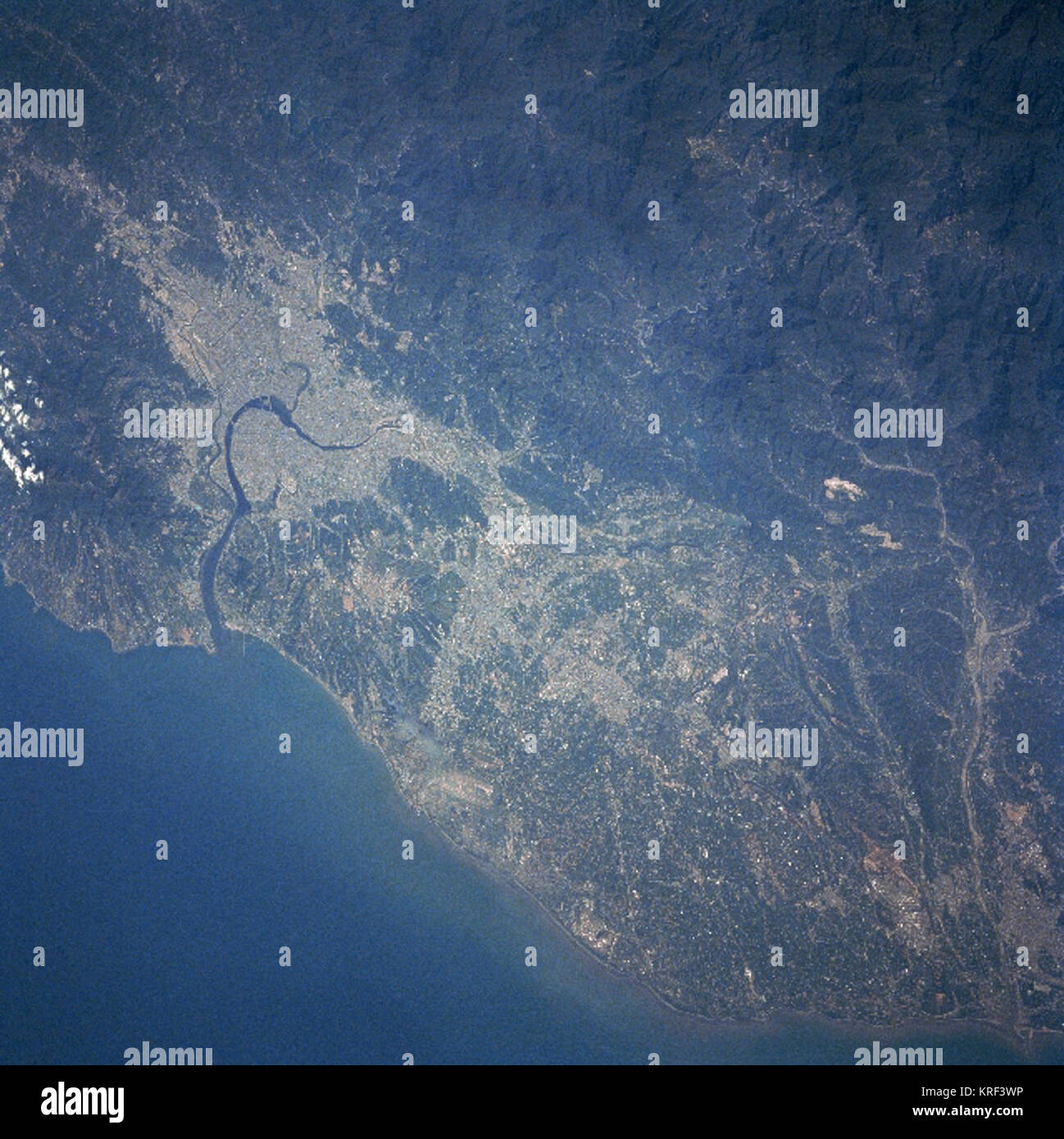 Space radar hi-res stock photography and images - Alamy