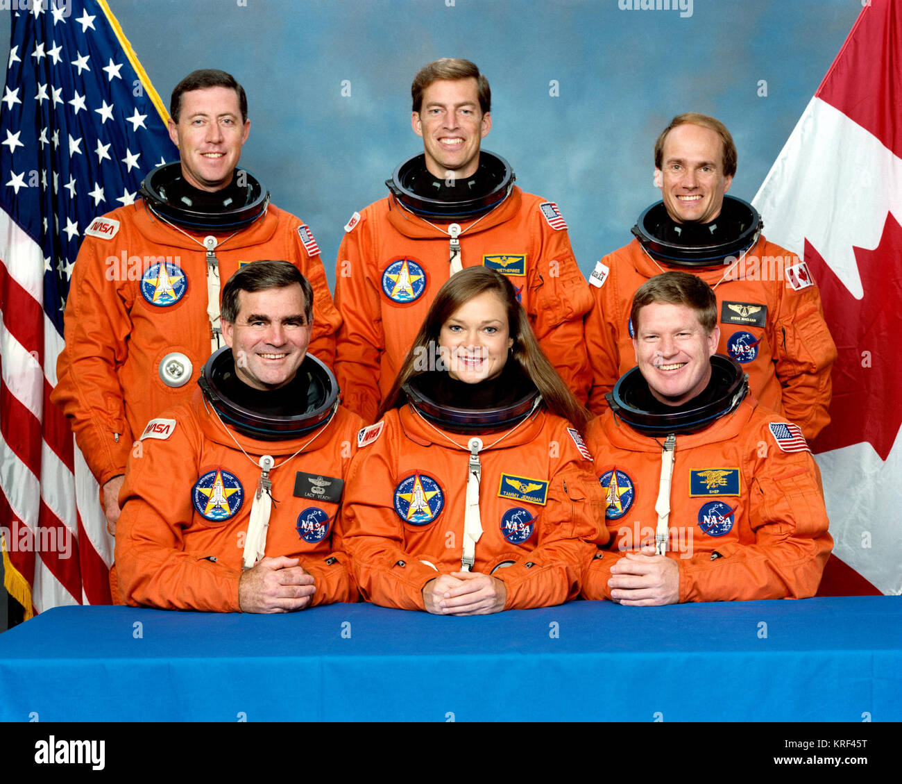 Sts 52 hi-res stock photography and images - Alamy