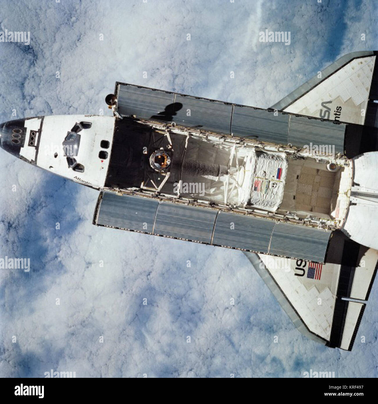 STS76 Atlantis docking Mir Stock Photo - Alamy