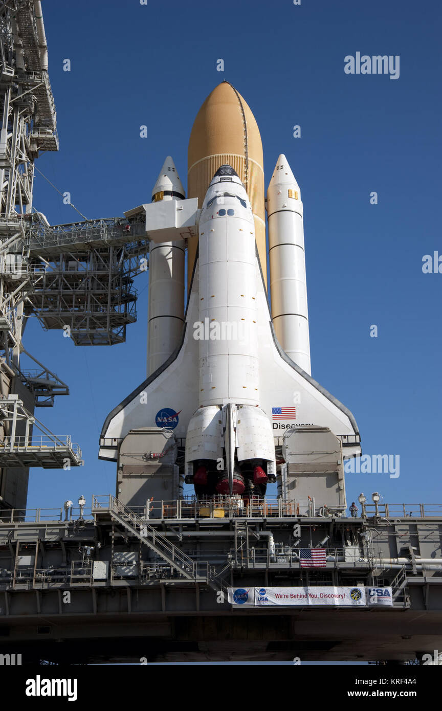 STS-131 Discovery Rollout 9 Stock Photo - Alamy