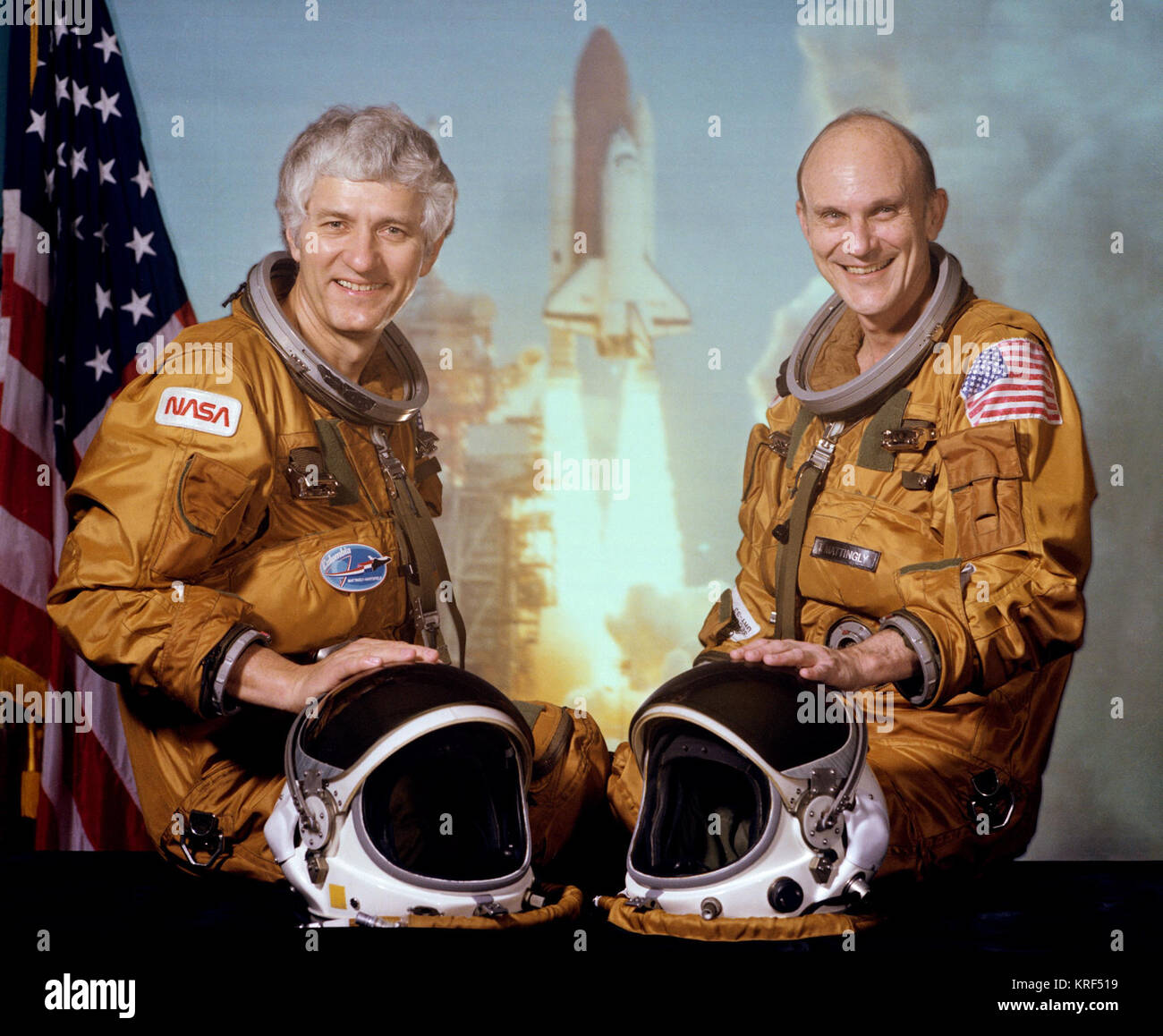Sts 4 crew hi-res stock photography and images - Alamy