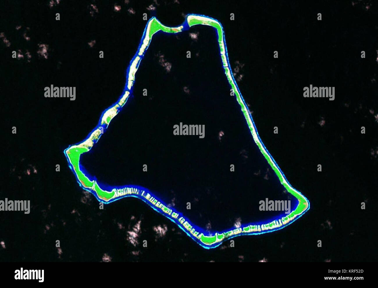 Tematangi Atoll - Landsat S-07-20 2000 (1-70,000 Stock Photo - Alamy
