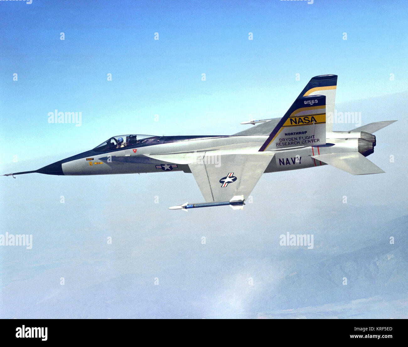 Yf 17 hi-res stock photography and images - Alamy