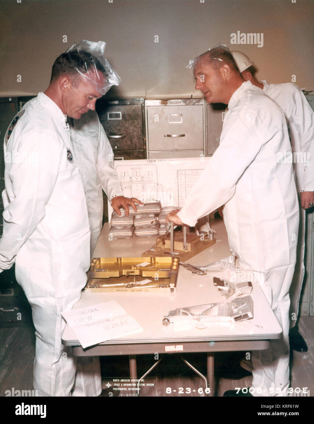 Backup crew hi-res stock photography and images - Alamy