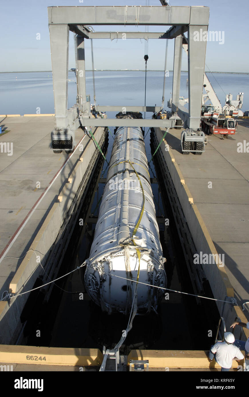 Ares I-X Return to KSC 4 Stock Photo - Alamy