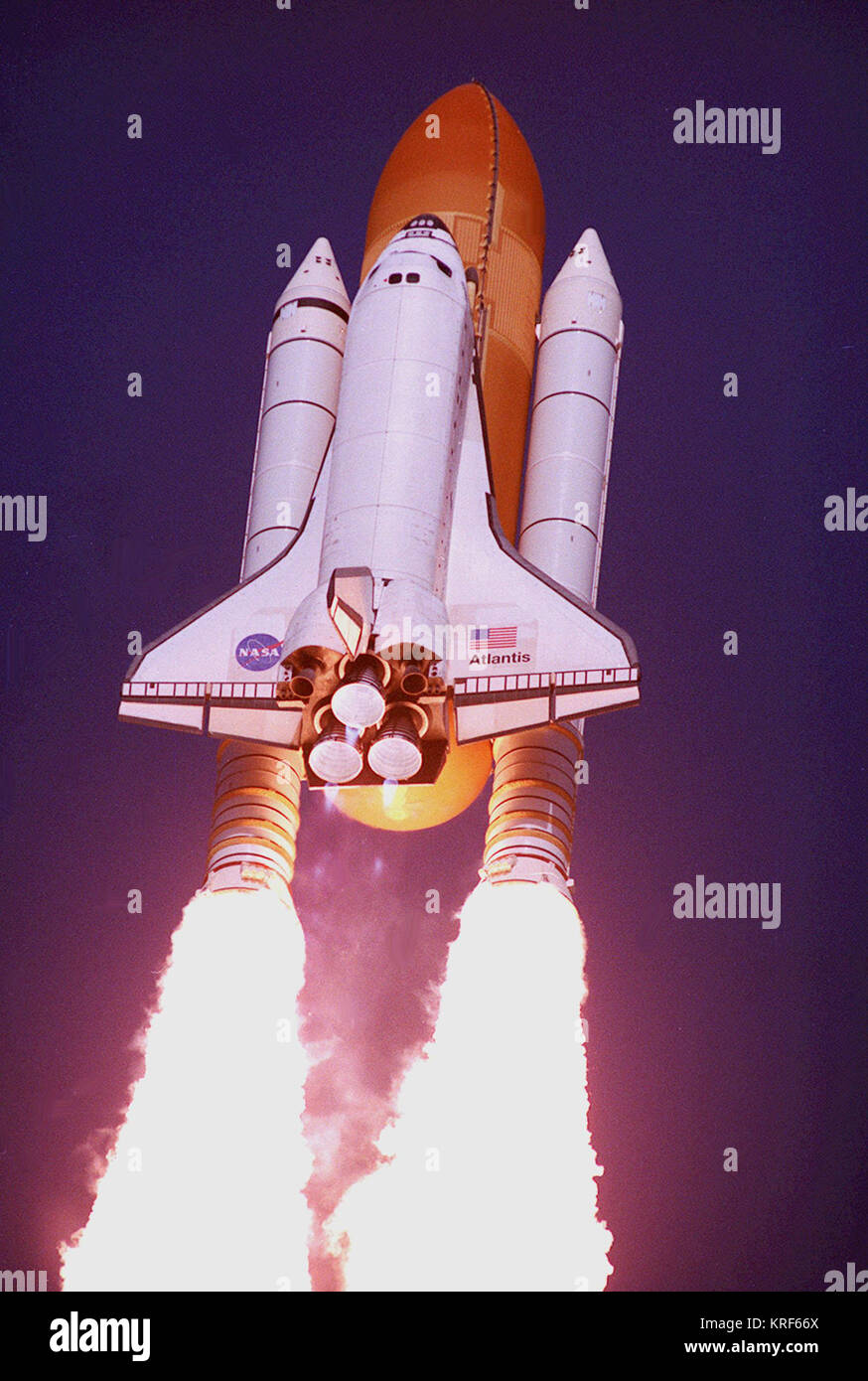 Sts 106 hi-res stock photography and images - Alamy