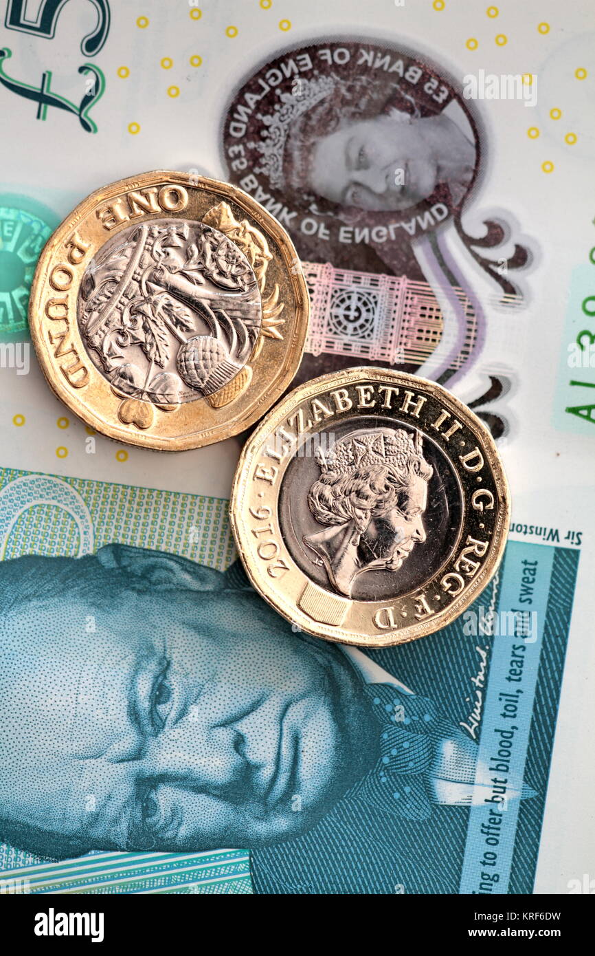 New pound coin Stock Photo - Alamy