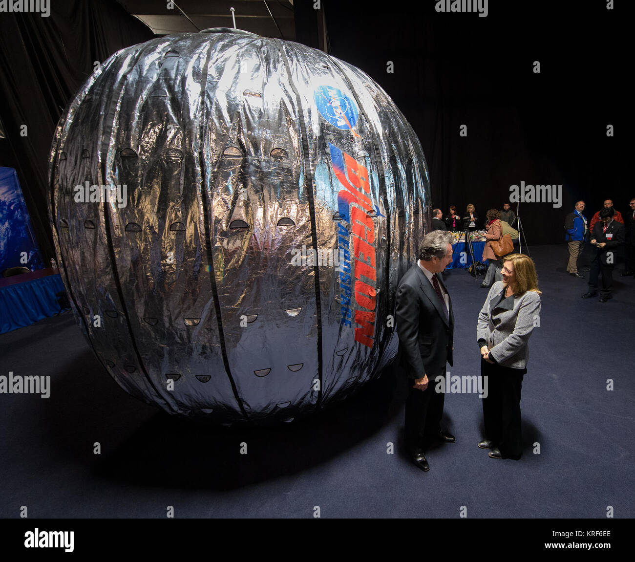 Nasa and beam hi-res stock photography and images - Alamy