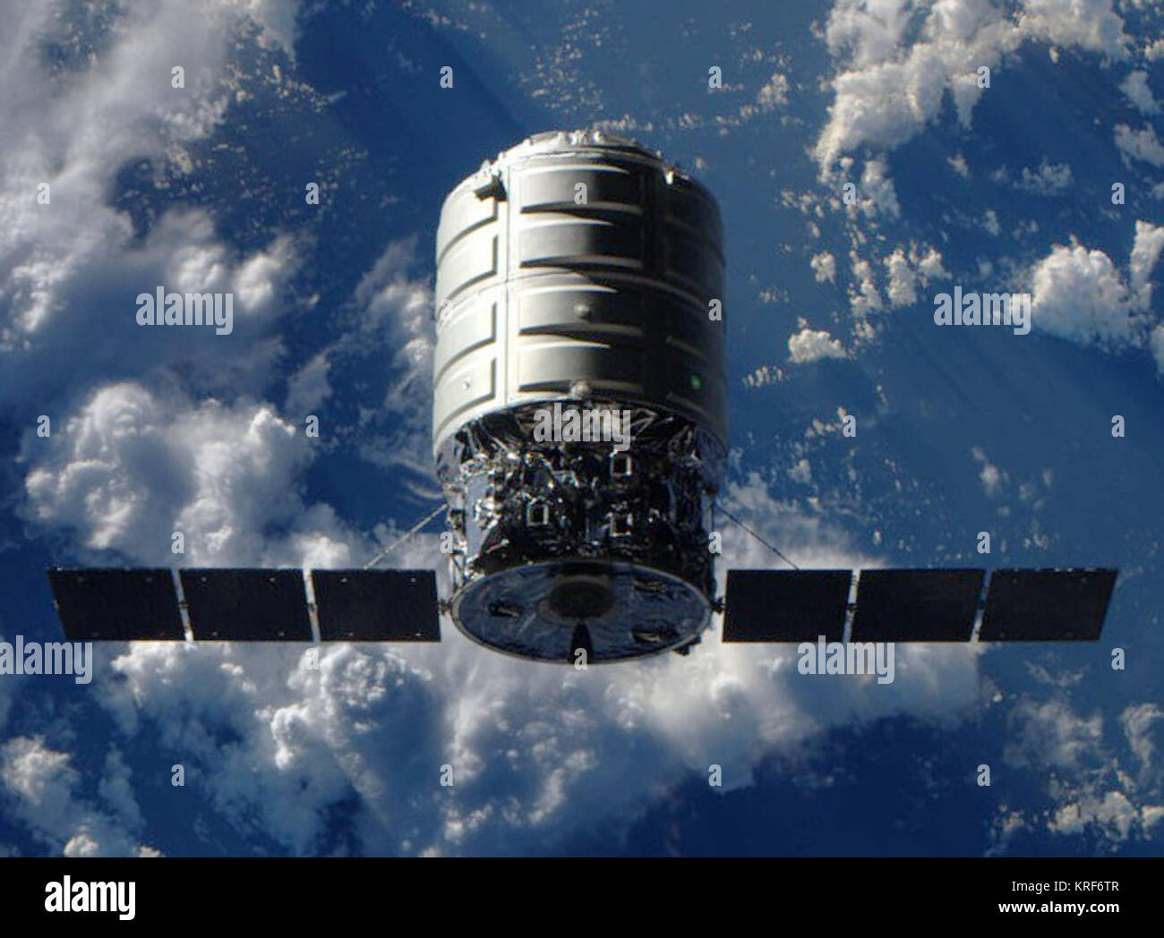 Canadarm 2 reaches out to Cygnus 1-crop Stock Photo - Alamy