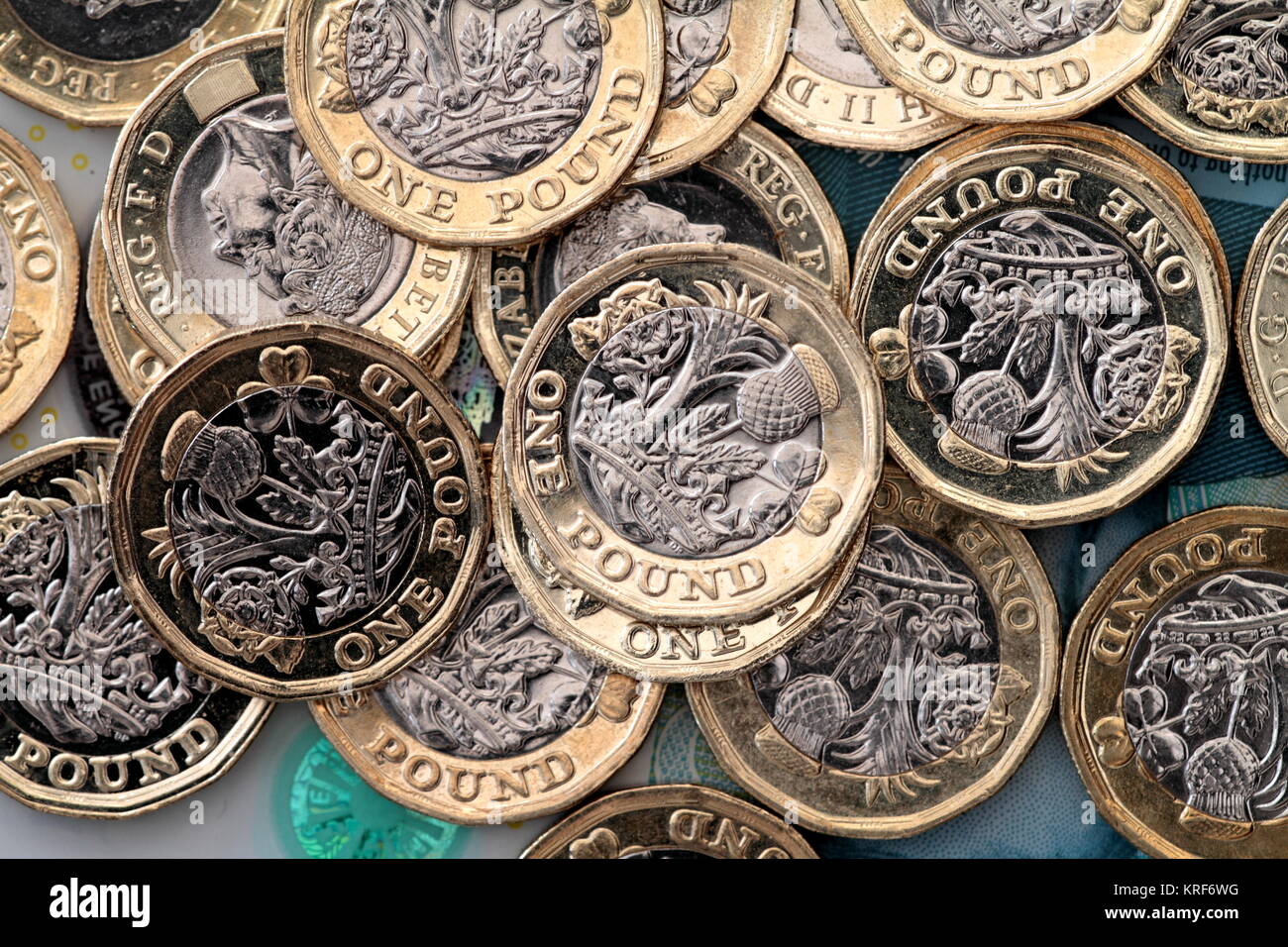 New pound coin Stock Photo - Alamy