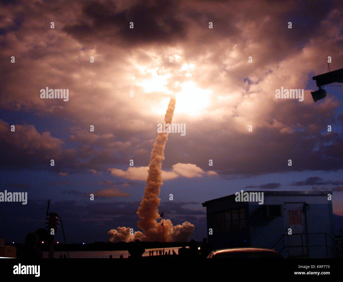 Columbia launch March 1, 2002 Stock Photo - Alamy