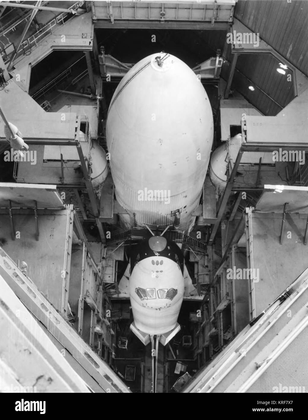 Testing instruments Black and White Stock Photos & Images - Alamy