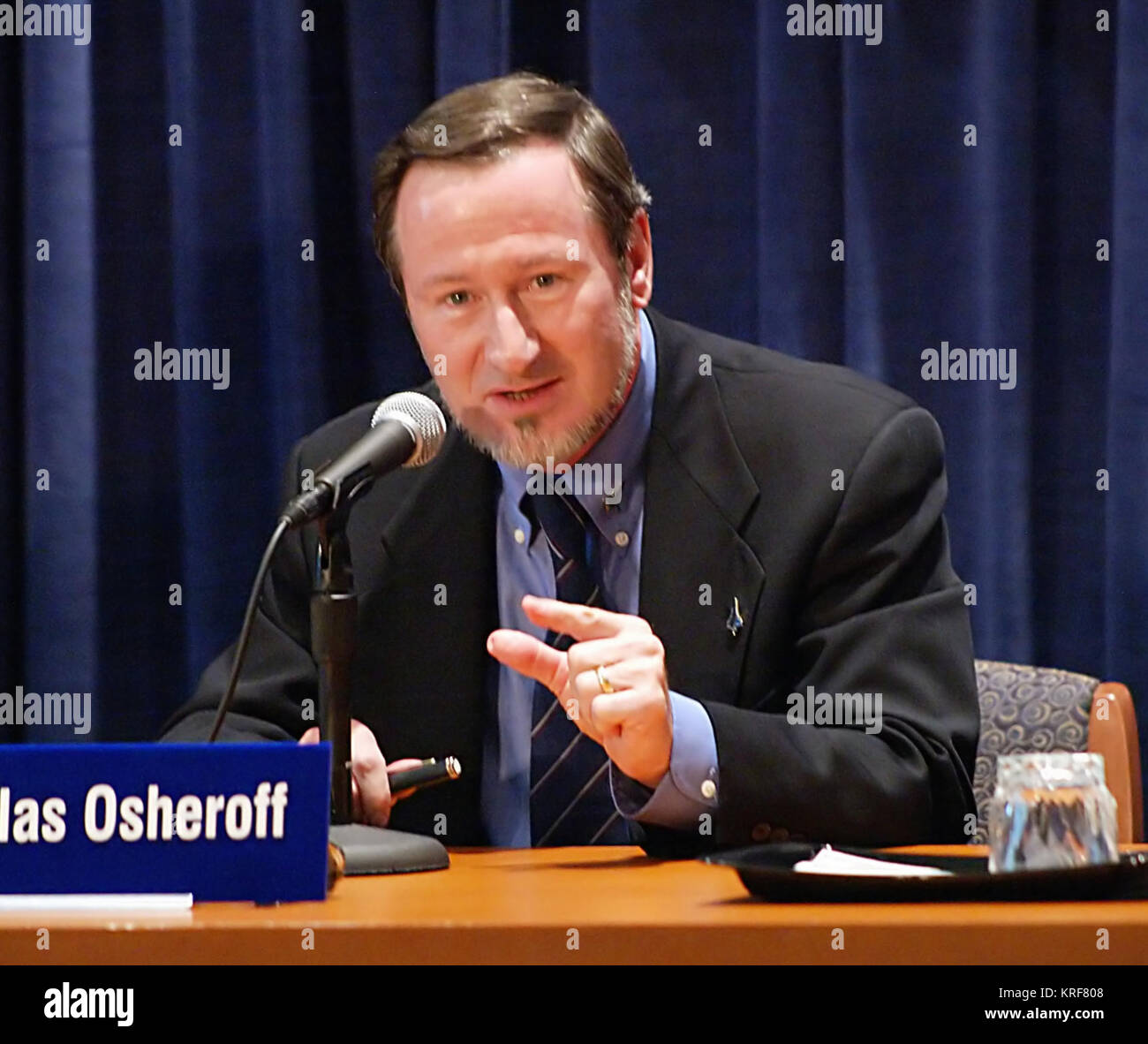 Douglas Osheroff 2003-1 Stock Photo - Alamy