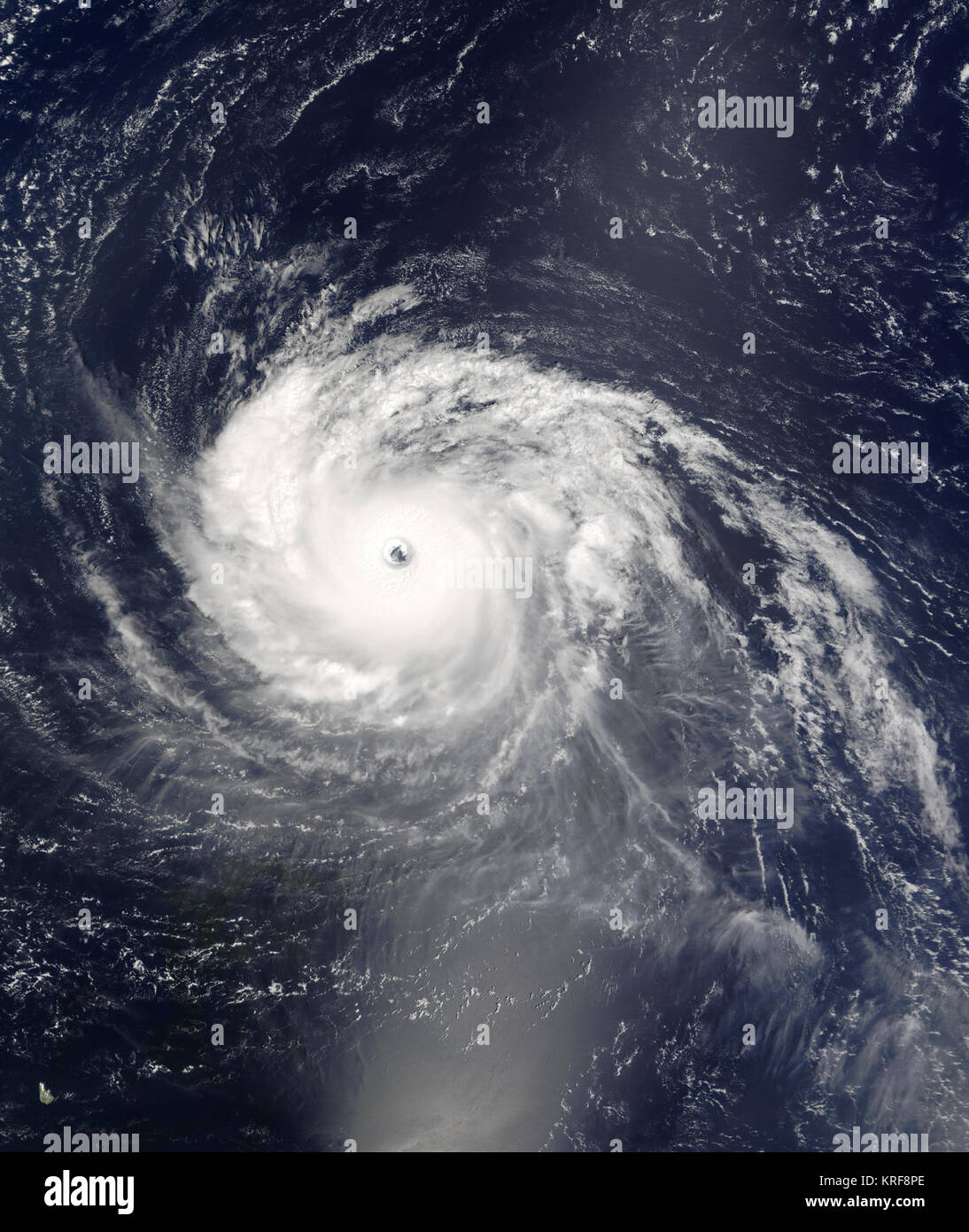 Hurricane isabel hi-res stock photography and images - Alamy