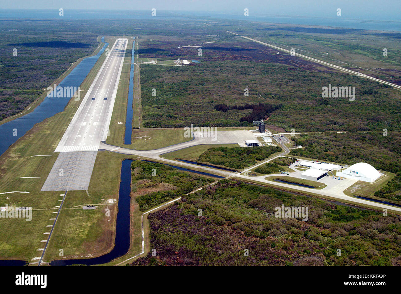 Shuttle Landing Facility Stock Photo - Alamy