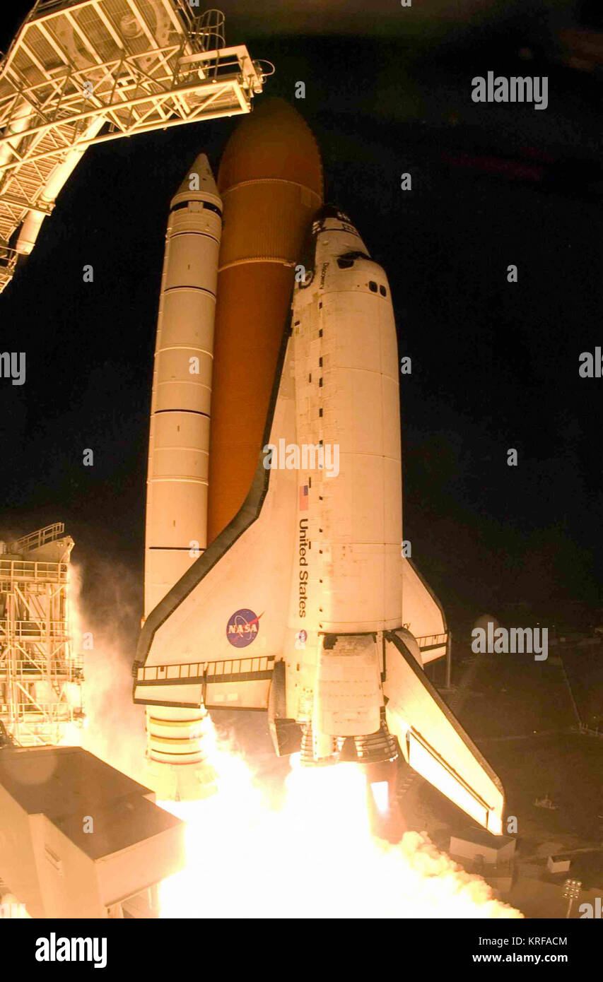 Sts 119 hi-res stock photography and images - Alamy