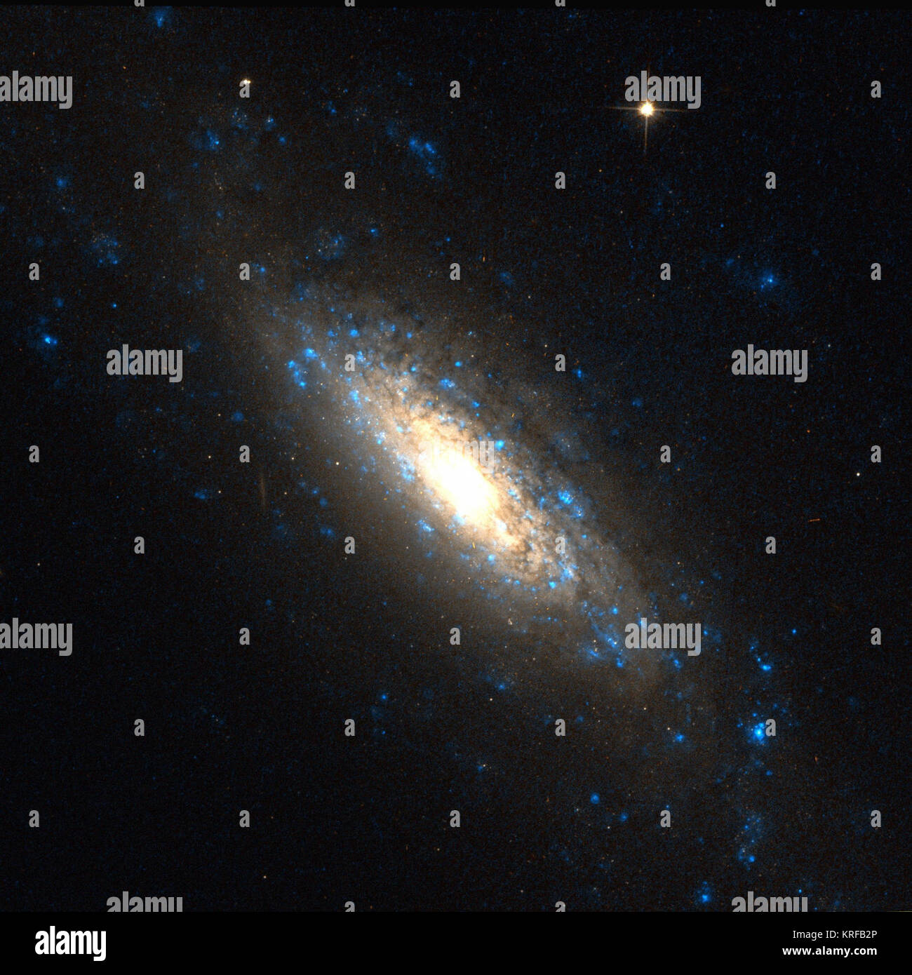 NGC 5879 Hubble Stock Photo - Alamy