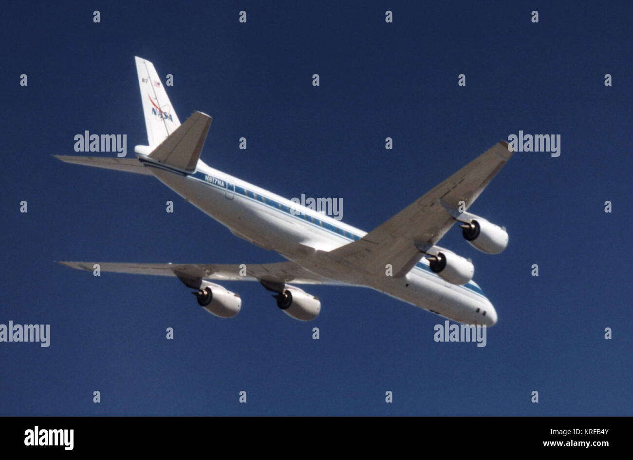 Douglas DC-8 rear from down Stock Photo - Alamy