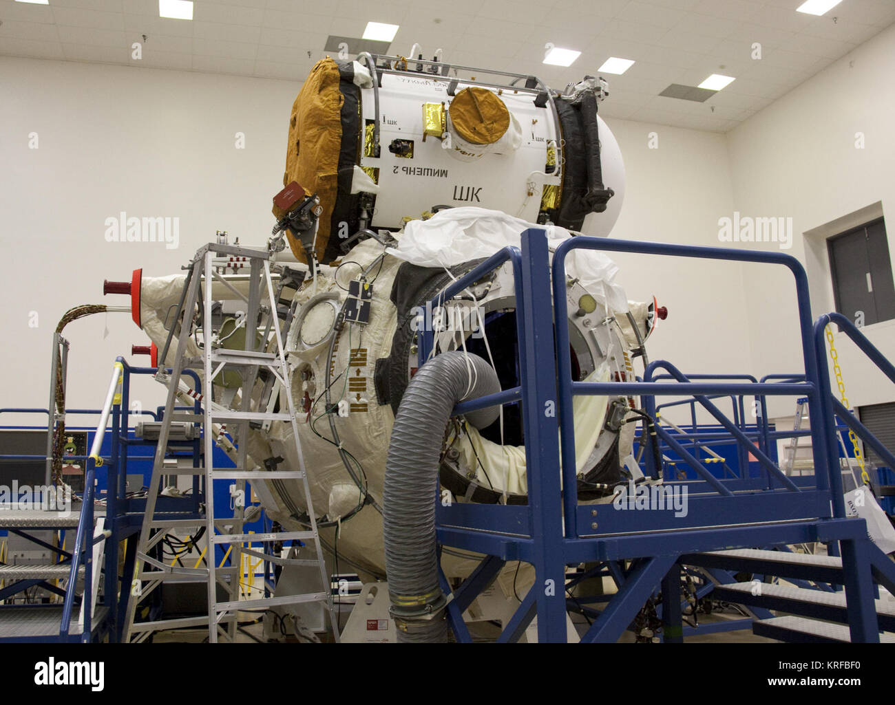 STS-132 MRM1 Mar2010 Stock Photo - Alamy