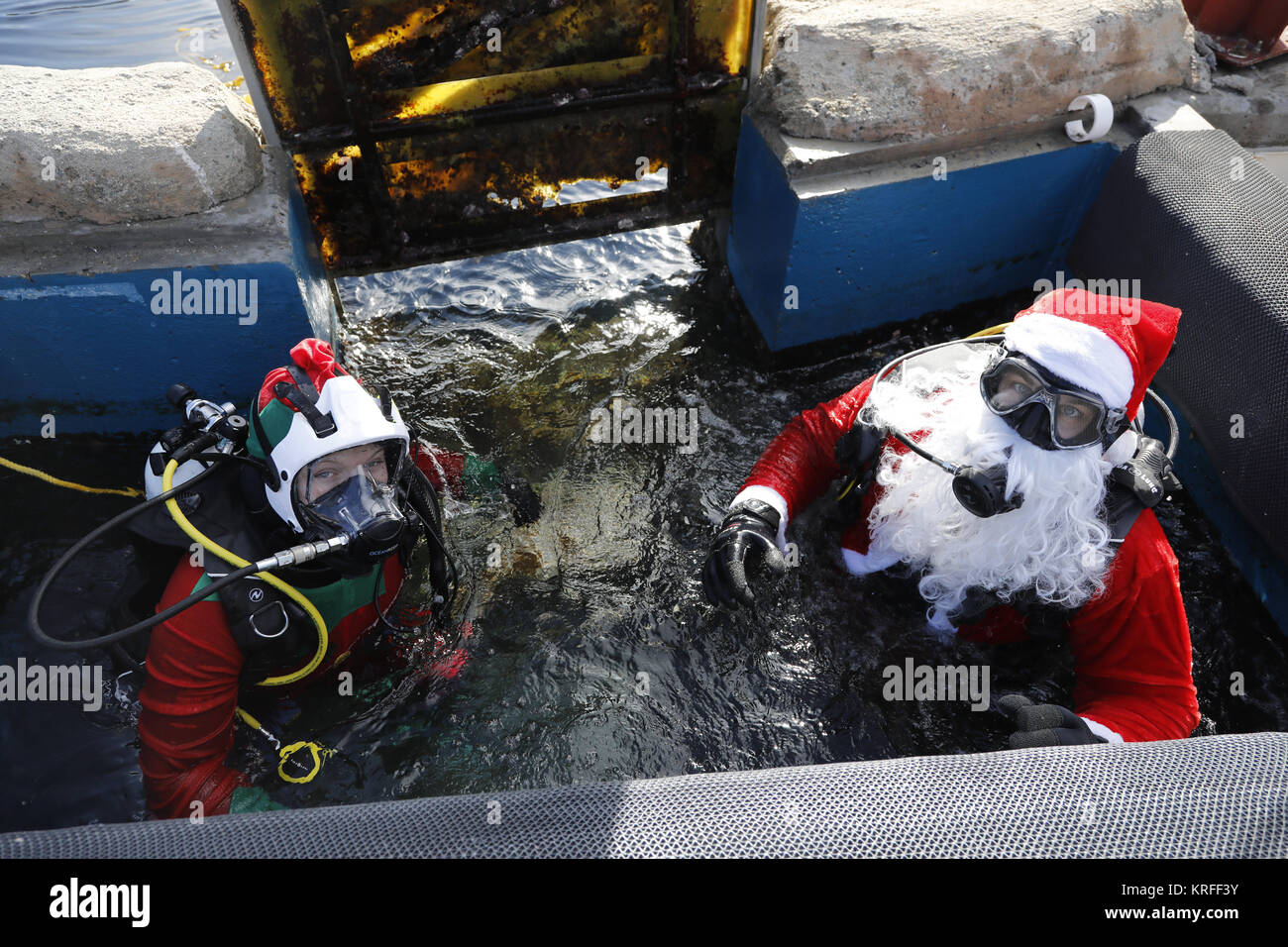 San Diego, CA, USA. 14th Dec, 2017. The annual Birch Aquarium Scuba ...