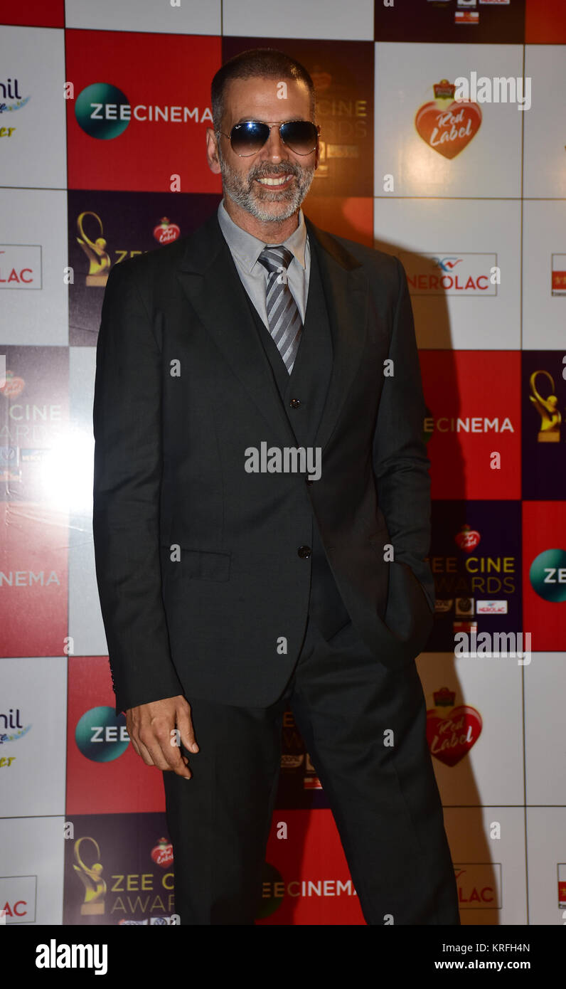 Mumbai, India. 19th Dec, 2017. Indian film actor Akshay Kumar attend ...