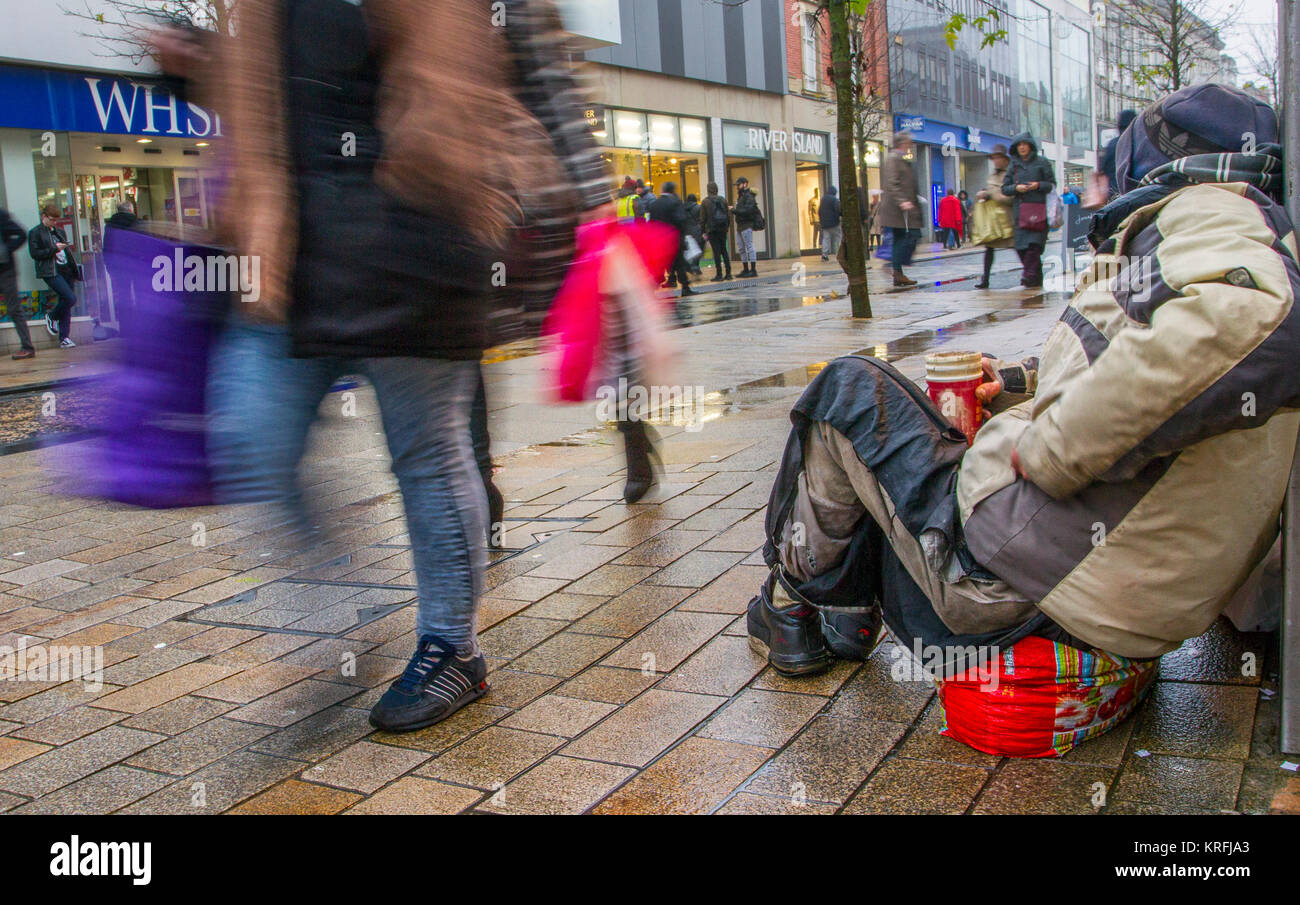 Homeless begging on busy street hi-res stock photography and images - Alamy