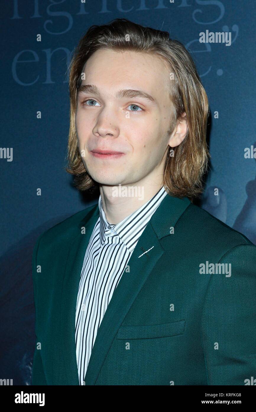 Beverly Hills, CA. 18th Dec, 2017. Charlie Plummer at arrivals for ALL ...