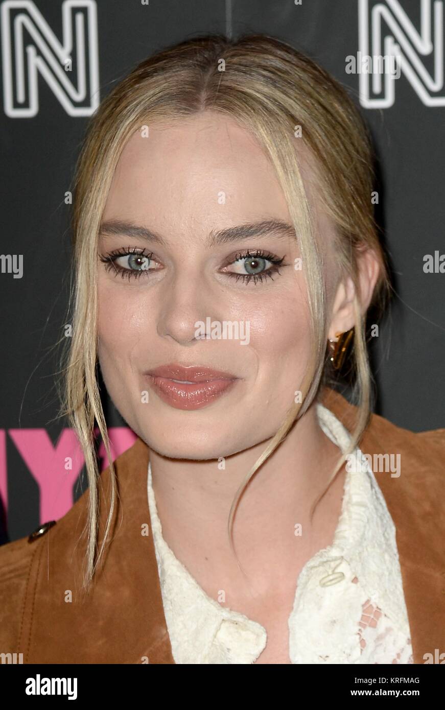 Margot Robbie at arrivals for I, TONYA Premiere, Village East Cinema ...