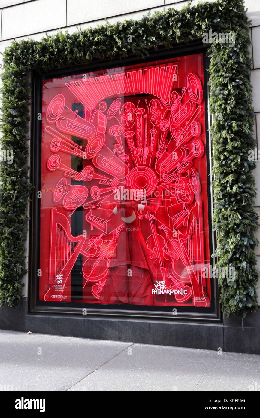 New York City, New York, USA. 20th Dec, 2017. Hectic Christmas ...