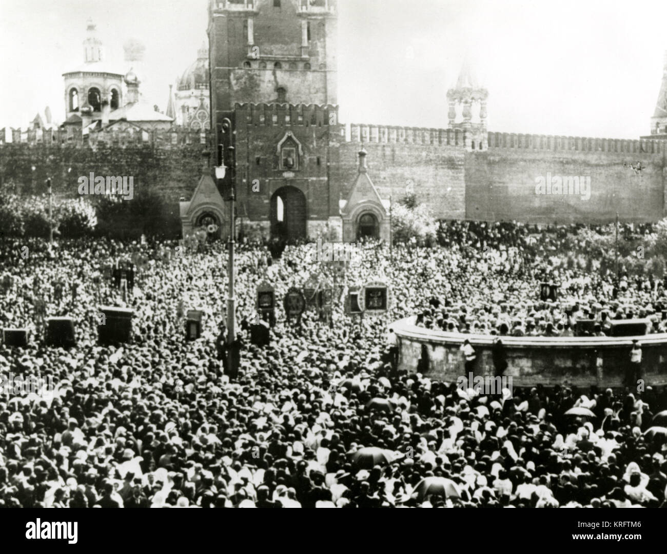 Ww1 russia moscow hi-res stock photography and images - Alamy