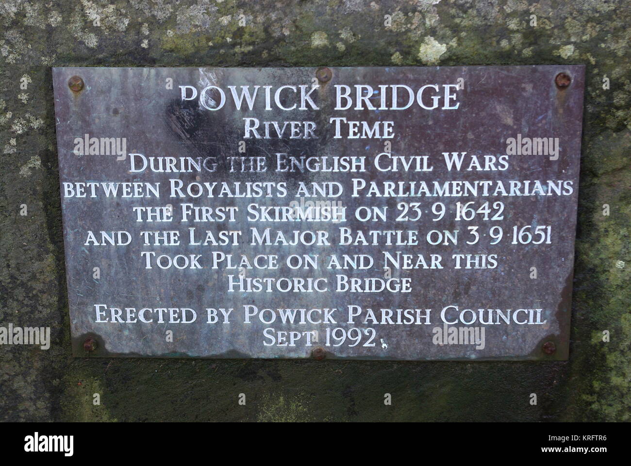 Memorial plaque on the Old Bridge across the River Teme at Powick ...