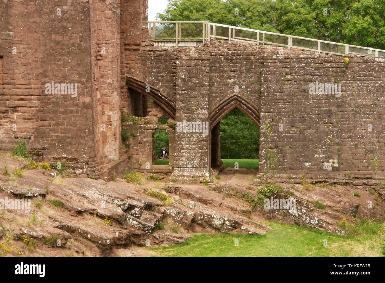 Castle on a hill middle ages hi-res stock photography and images - Alamy