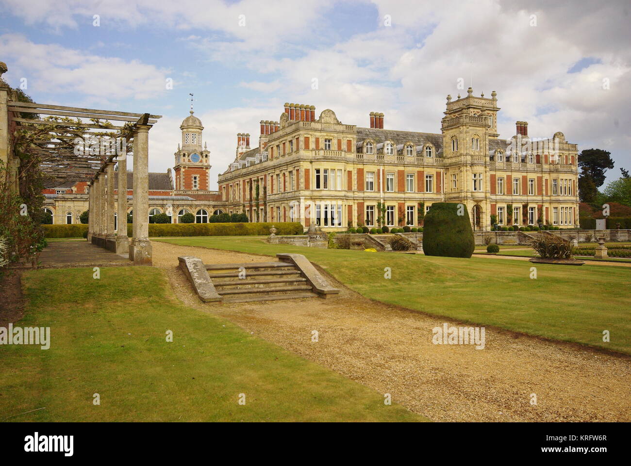 Village of somerleyton hi-res stock photography and images - Alamy