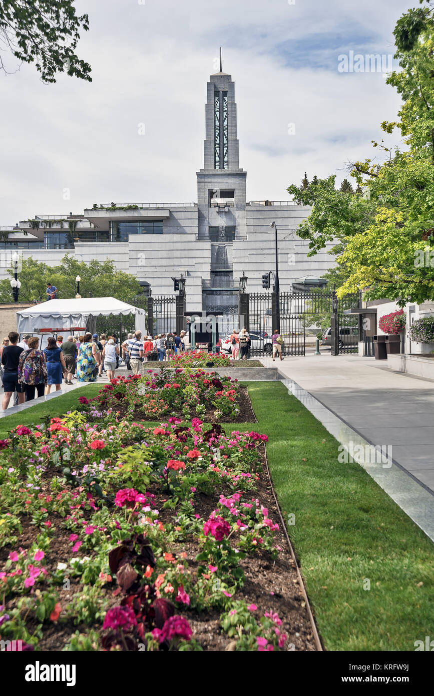 Mormon conference center hi-res stock photography and images - Alamy