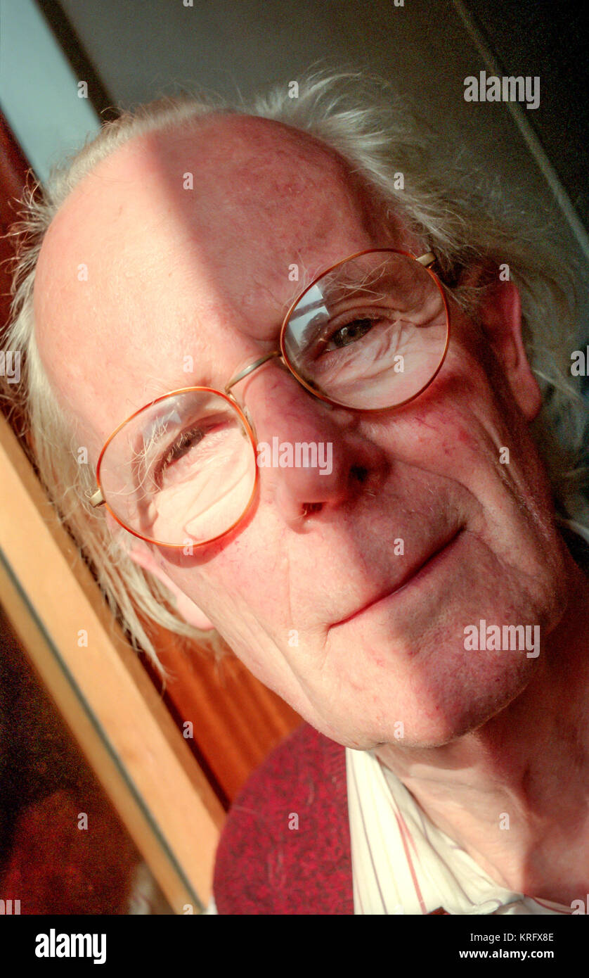 Maynard smith hi-res stock photography and images - Alamy