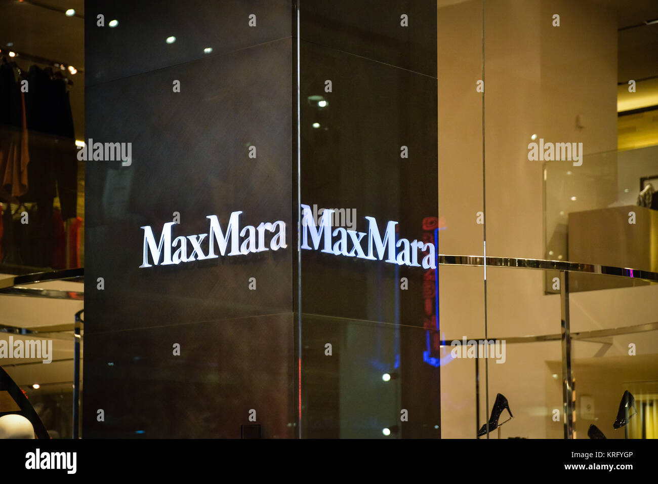 Milan, Italy - September 24, 2017: Max Mara store in Milan. Fashion week Max Mara shopping Stock ...