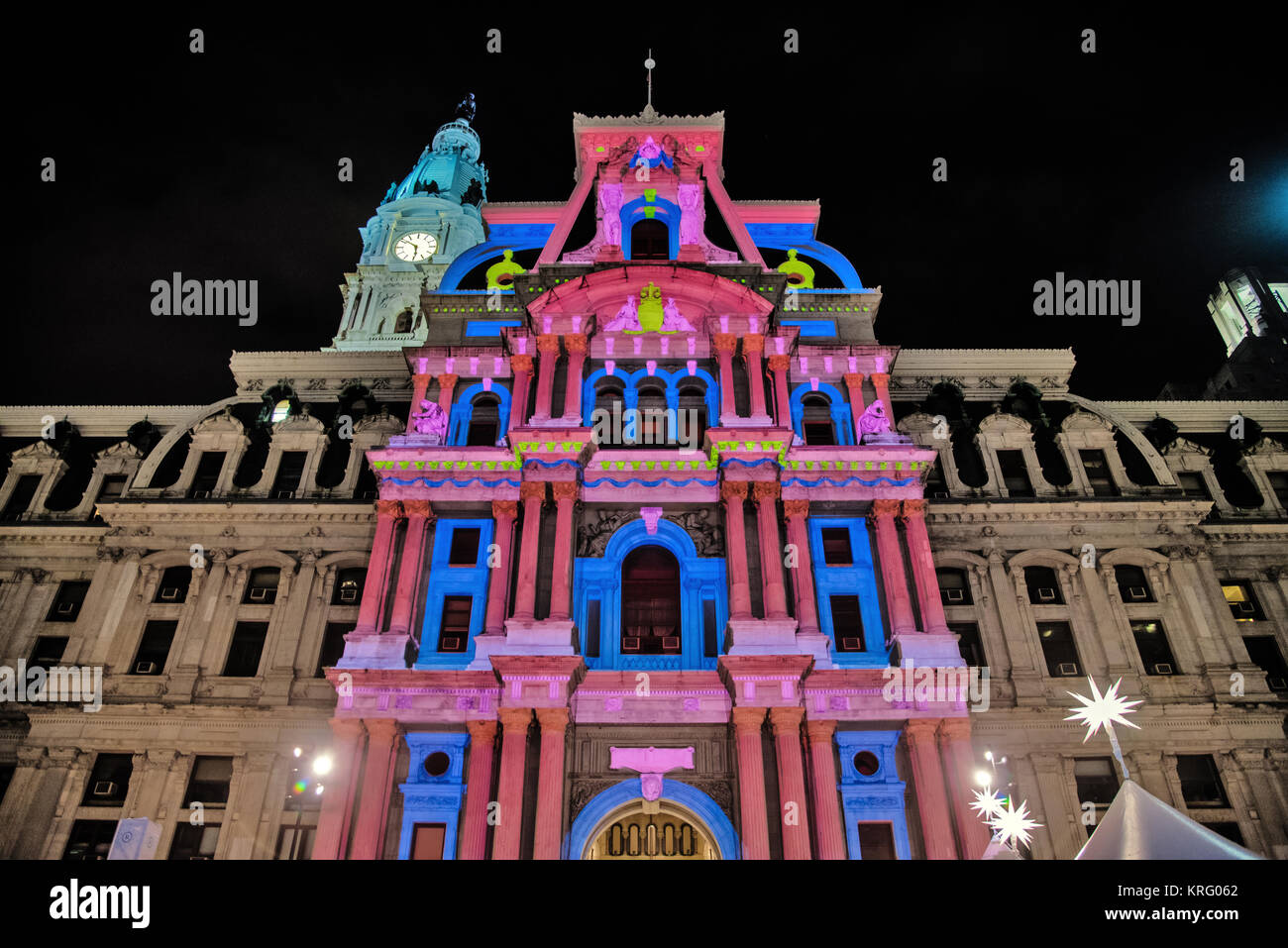 Deck the Hall Light Show at City Hall, Holiday Lights in Philadelphia ...