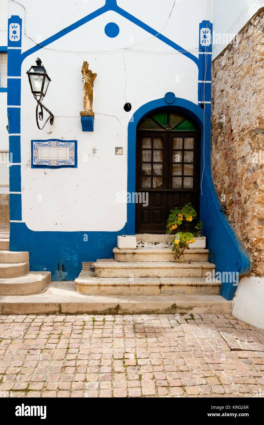 Catholic church front entrance stairs hi-res stock photography and ...