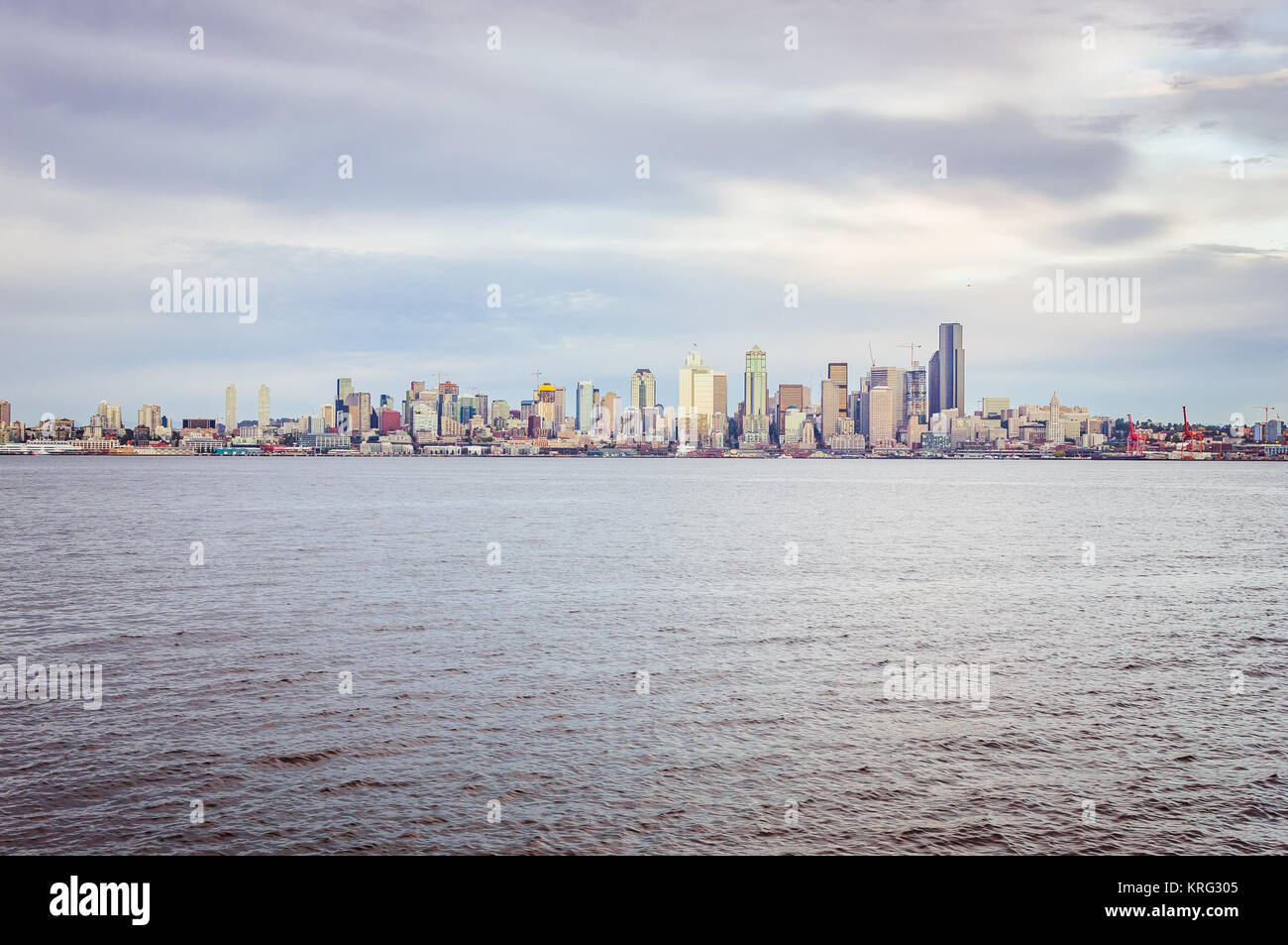 Spectacular view on the Seattle skyline Stock Photo - Alamy