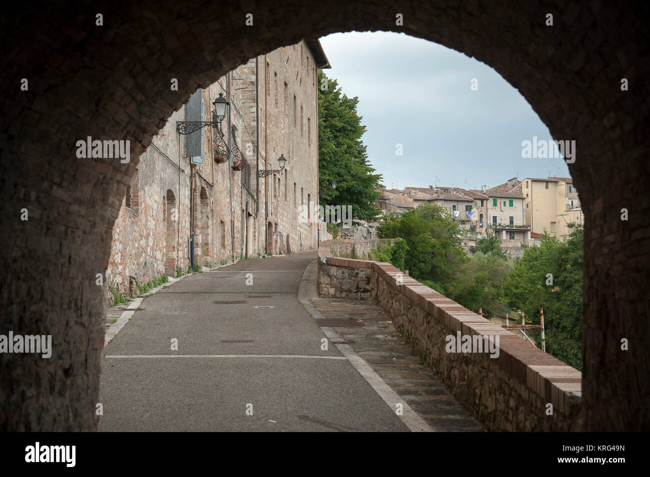 Via del Castello in Historic Centre of Colle di Val d'Elsa, Tuscany ...