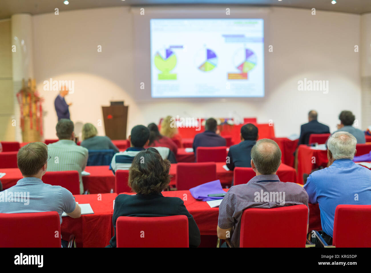 Audience in lecture hall on scientific conference Stock Photo - Alamy