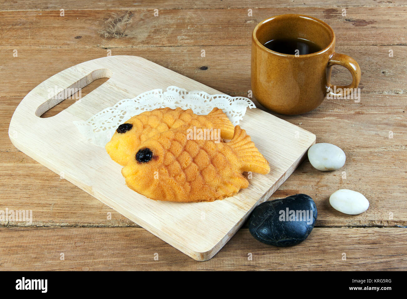 Japanese fish shaped pancake Stock Photo - Alamy