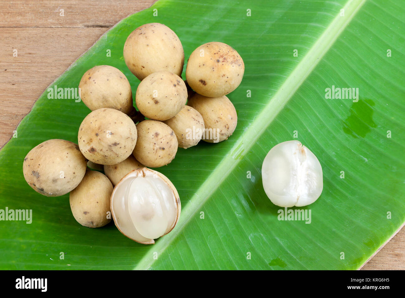 Lansium parasiticum or Longkong fruit Stock Photo - Alamy