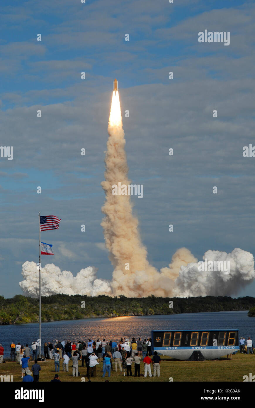 STS-129 Atlantis Launch 2 Stock Photo - Alamy