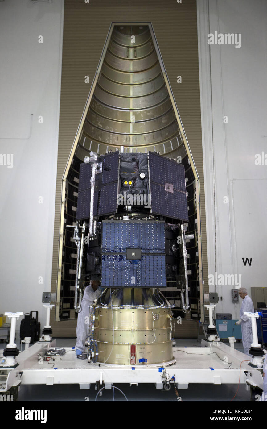 Front fairing hi-res stock photography and images - Alamy