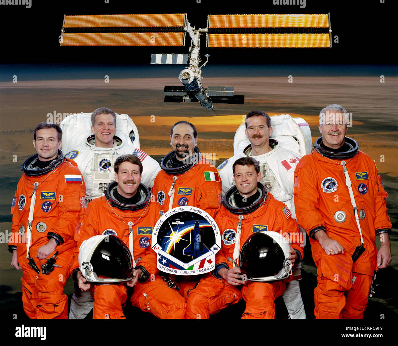 Sts 100 hi-res stock photography and images - Alamy